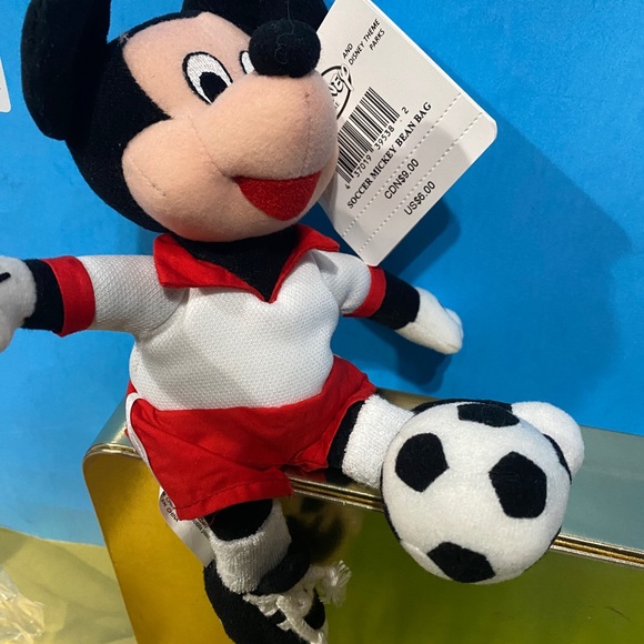Disney | Toys | Disney Store Exclusive Nwt Vtg 99s Soccer Mickey Mouse ...